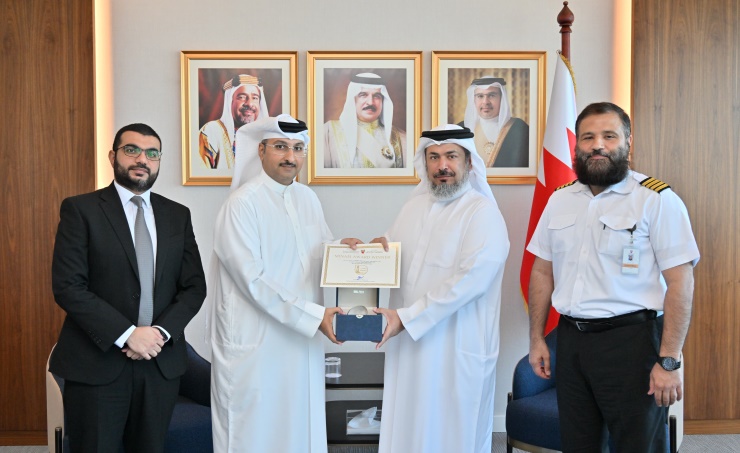 Port and Maritime Affairs Acting Undersecretary honours winners of Mina’ai Award